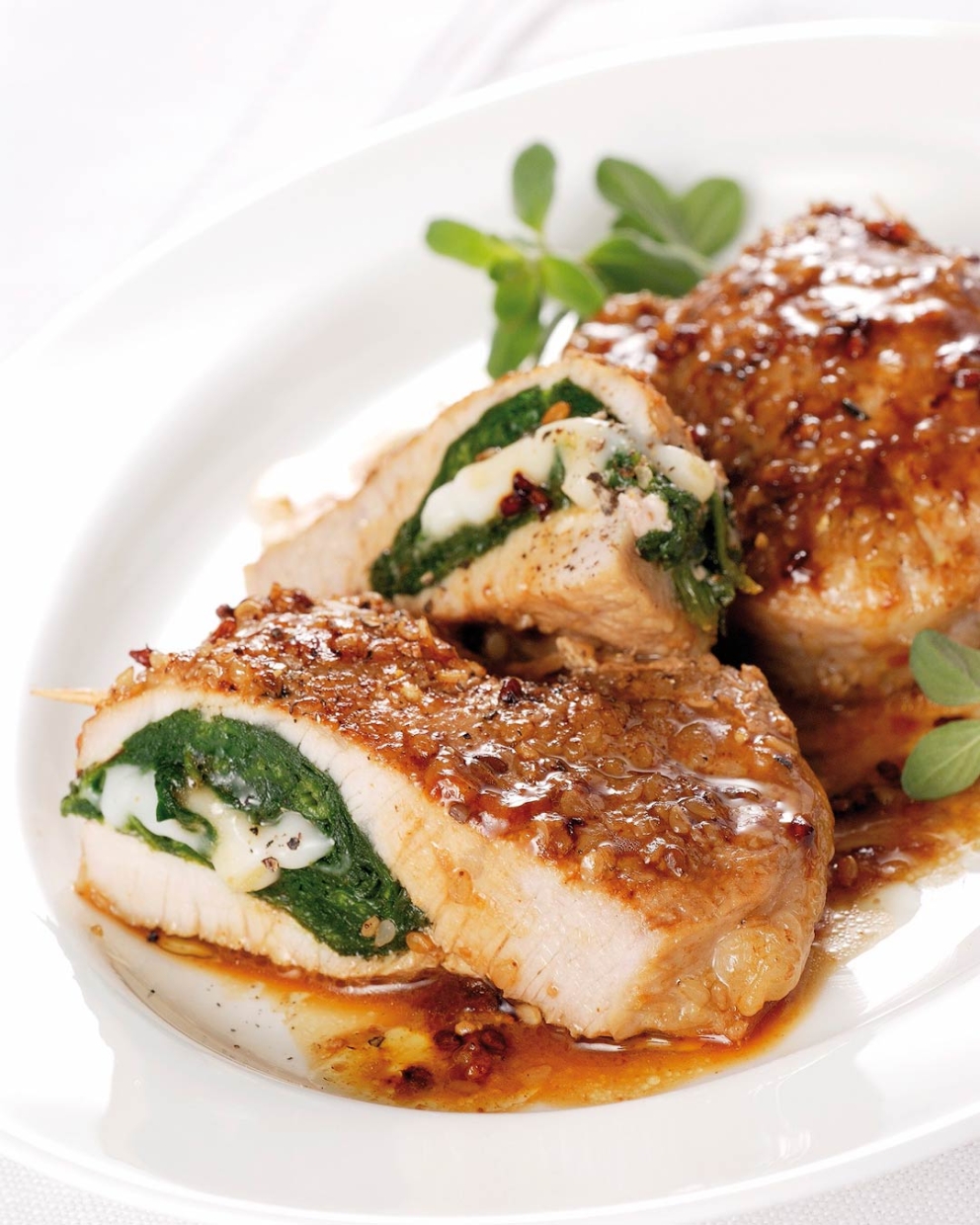 Gefüllte Kalbsschulter mit Spinat und Käse – kalbfleisch.de